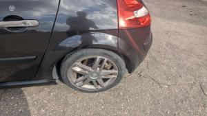 Melns Renault Megane 2007 Kauņa, ar dzinēja tilpumu 2.00 L un nobraukumu 265 tūkst. km par 2490 €, foto 12 vietnē AUTOMOTO.COM.LV