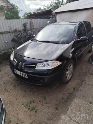 Melns Renault Megane 2008 Daugavpils, ar dzinēja tilpumu 1.50 L un nobraukumu 275 tūkst. km par 780 €, foto  vietnē AUTOMOTO.COM.LV