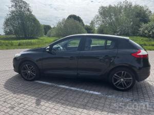 Melns Renault Megane 2009 Ventspils, ar dzinēja tilpumu 1.50 L un nobraukumu 233 tūkst. km par 10300 €, foto 2 vietnē AUTOMOTO.COM.LV