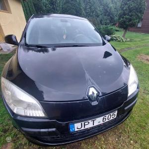 Melns Renault Megane 2009 Panevēža, ar dzinēja tilpumu 1.87 L un nobraukumu 186 tūkst. km par 2000 €, foto 3 vietnē AUTOMOTO.COM.LV