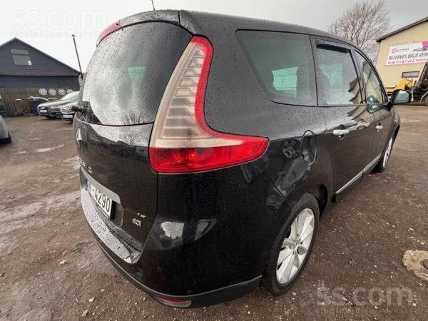 Melns Renault Megane 2010 Jelgava, ar dzinēja tilpumu 1.90 L un nobraukumu 355 tūkst. km par 1960 €, foto 4 vietnē AUTOMOTO.COM.LV