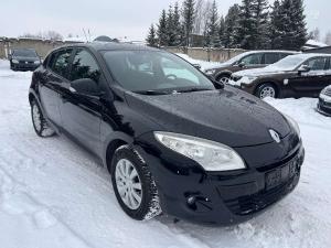 Black Renault Megane 2011 in Utena, with an engine capacity of 1.60 L and mileage of 249 thousand km for 2750 €, photo 3 on AUTOMOTO.COM.LV