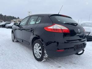 Black Renault Megane 2011 in Utena, with an engine capacity of 1.60 L and mileage of 249 thousand km for 2750 €, photo 5 on AUTOMOTO.COM.LV