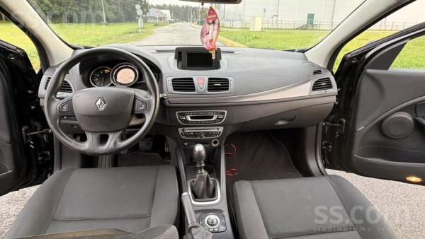 Melns Renault Megane 2011 Rīga, ar dzinēja tilpumu 1.40 L un nobraukumu 200 tūkst. km par 4390 €, foto 5 vietnē AUTOMOTO.COM.LV