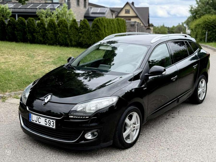 Melns Renault Megane 2012 Viļņa, ar dzinēja tilpumu 1.50 L un nobraukumu 225 tūkst. km par 2900 €, foto 3 vietnē AUTOMOTO.COM.LV