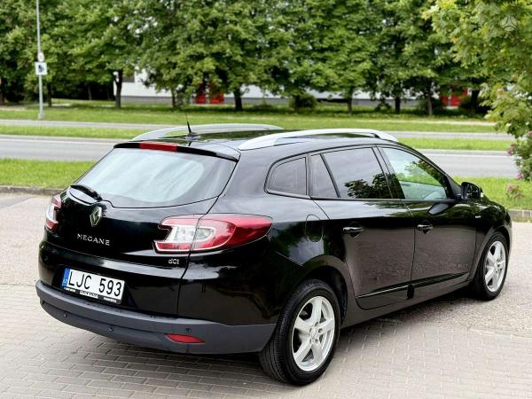 Melns Renault Megane 2012 Viļņa, ar dzinēja tilpumu 1.50 L un nobraukumu 225 tūkst. km par 2900 €, foto 5 vietnē AUTOMOTO.COM.LV