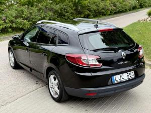 Black Renault Megane 2012 in Vilnius, with an engine capacity of 1.50 L and mileage of 225 thousand km for 3500 €, photo 5 on AUTOMOTO.COM.LV