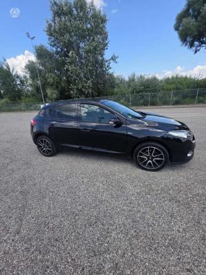 Black Renault Megane 2012 in Marijampole, with an engine capacity of 1.20 L and mileage of 197 thousand km for 3150 €, photo 3 on AUTOMOTO.COM.LV