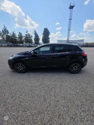 Black Renault Megane 2012 in Marijampole, with an engine capacity of 1.20 L and mileage of 197 thousand km for 3150 €, photo 7 on AUTOMOTO.COM.LV