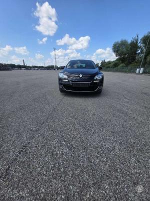 Black Renault Megane 2012 in Marijampole, with an engine capacity of 1.20 L and mileage of 197 thousand km for 3150 €, photo 13 on AUTOMOTO.COM.LV