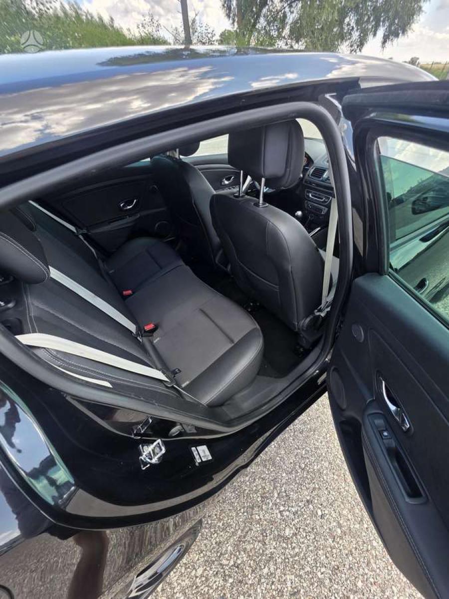 Black Renault Megane 2012 in Marijampole, with an engine capacity of 1.20 L and mileage of 197 thousand km for 3150 €, photo 14 on AUTOMOTO.COM.LV