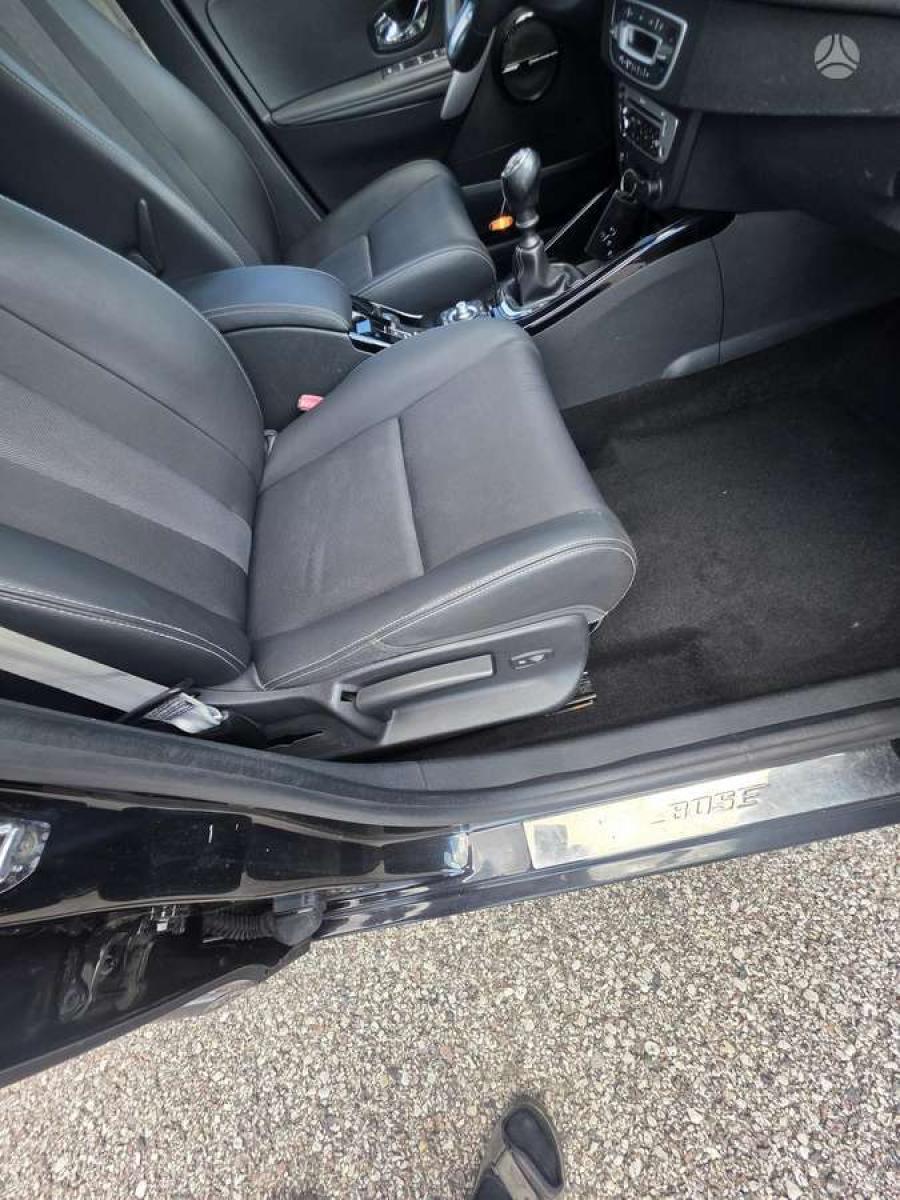 Black Renault Megane 2012 in Marijampole, with an engine capacity of 1.20 L and mileage of 197 thousand km for 3150 €, photo 15 on AUTOMOTO.COM.LV