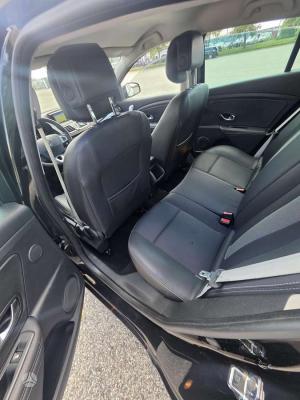 Black Renault Megane 2012 in Marijampole, with an engine capacity of 1.20 L and mileage of 197 thousand km for 3150 €, photo 17 on AUTOMOTO.COM.LV