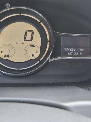 Black Renault Megane 2012 in Marijampole, with an engine capacity of 1.20 L and mileage of 197 thousand km for 3150 €, photo 25 on AUTOMOTO.COM.LV