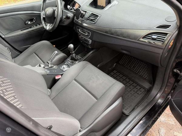 Melns Renault Megane 2012 Šilutė, ar dzinēja tilpumu 1.46 L un nobraukumu 255 tūkst. km par 3000 €, foto 9 vietnē AUTOMOTO.COM.LV