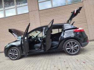Melns Renault Megane 2013 Jelgava, ar dzinēja tilpumu 1.50 L un nobraukumu 0 tūkst. km par 700 €, foto 10 vietnē AUTOMOTO.COM.LV