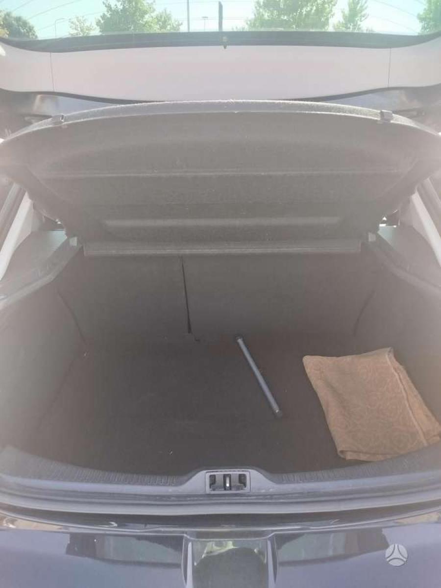 Melns Renault Megane 2013 Klaipėda, ar dzinēja tilpumu 1.46 L un nobraukumu 157 tūkst. km par 3000 €, foto 9 vietnē AUTOMOTO.COM.LV