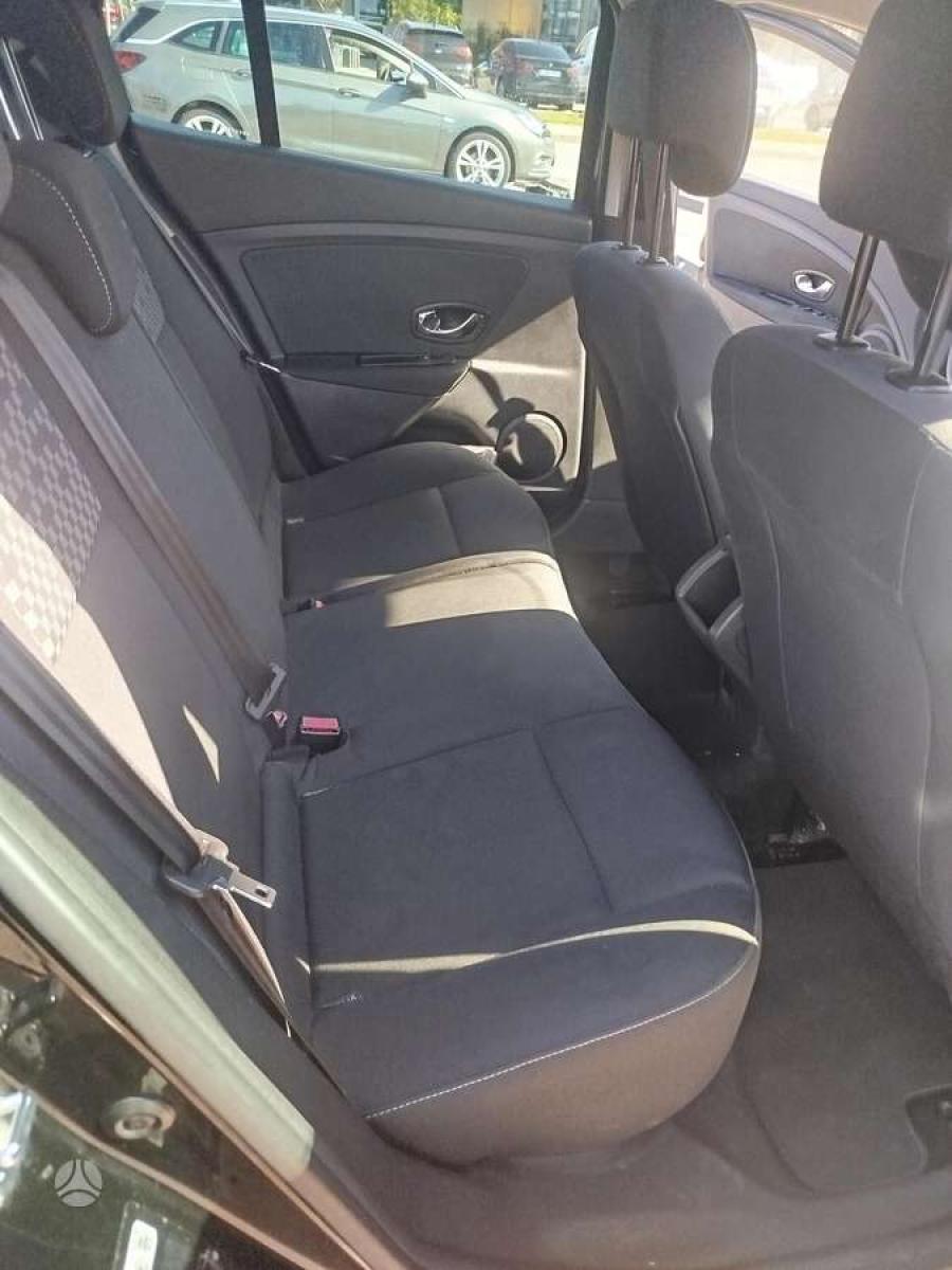 Melns Renault Megane 2013 Klaipėda, ar dzinēja tilpumu 1.46 L un nobraukumu 157 tūkst. km par 3000 €, foto 12 vietnē AUTOMOTO.COM.LV