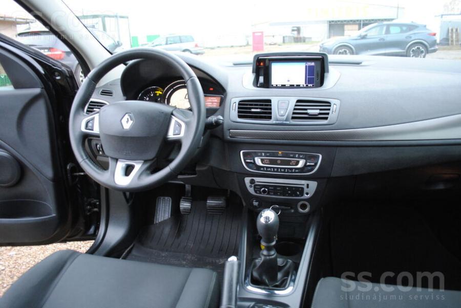 Melns Renault Megane 2014 Rīga, ar dzinēja tilpumu 1.50 L un nobraukumu 226 tūkst. km par 4390 €, foto 14 vietnē AUTOMOTO.COM.LV