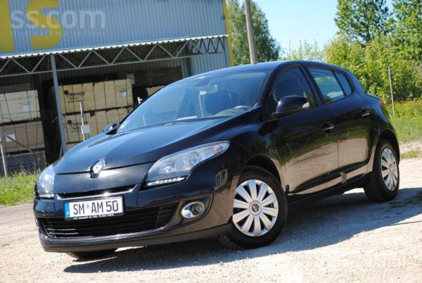 Melns Renault Megane 2014 Rīga, ar dzinēja tilpumu 1.50 L un nobraukumu 226 tūkst. km par 3990 €, foto 1 vietnē AUTOMOTO.COM.LV