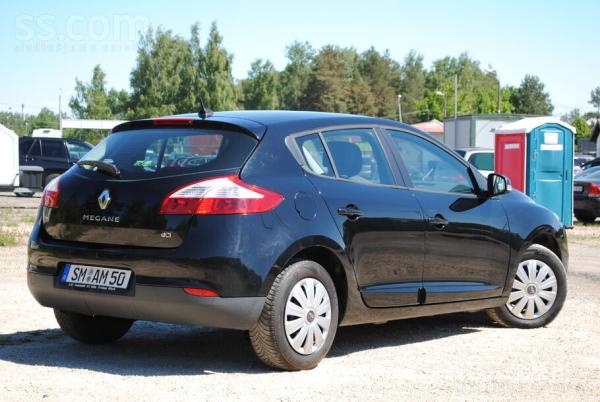 Black Renault Megane 2014 in Riga, with an engine capacity of 1.50 L and mileage of 226 thousand km for 3990 €, photo 2 on AUTOMOTO.COM.LV