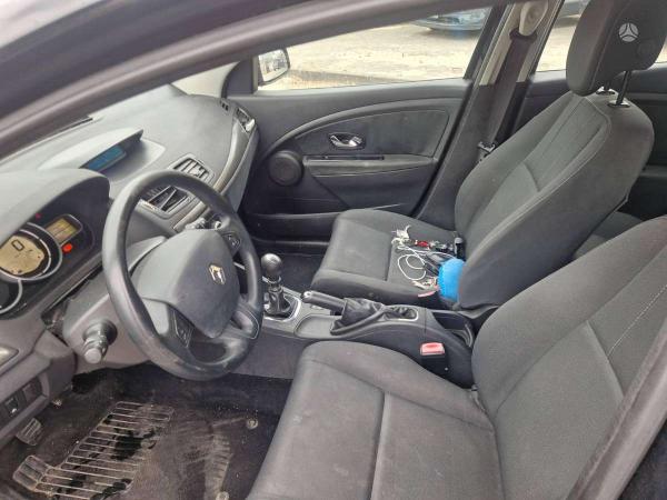 Melns Renault Megane 2014 Tauragė, ar dzinēja tilpumu 1.46 L un nobraukumu 214 tūkst. km par 3300 €, foto 5 vietnē AUTOMOTO.COM.LV