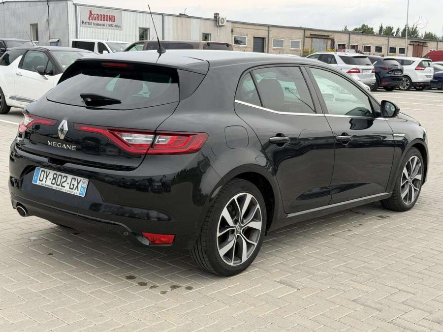Melns Renault Megane 2015 Tauragė, ar dzinēja tilpumu 1.46 L un nobraukumu 217 tūkst. km par 6300 €, foto 7 vietnē AUTOMOTO.COM.LV