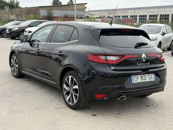 Melns Renault Megane 2015 Tauragė, ar dzinēja tilpumu 1.46 L un nobraukumu 217 tūkst. km par 6300 €, foto 8 vietnē AUTOMOTO.COM.LV