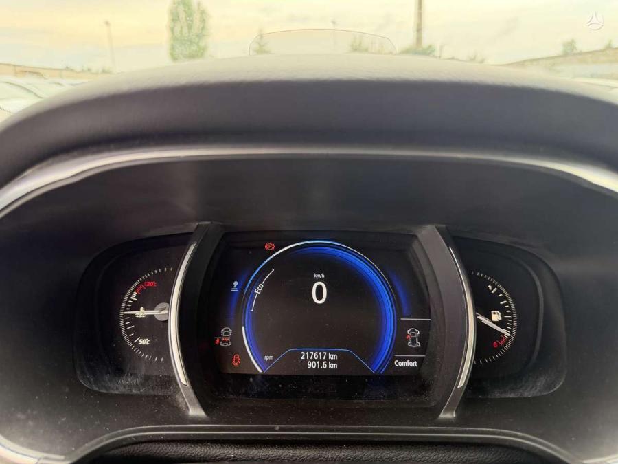 Melns Renault Megane 2015 Tauragė, ar dzinēja tilpumu 1.46 L un nobraukumu 217 tūkst. km par 6300 €, foto 22 vietnē AUTOMOTO.COM.LV
