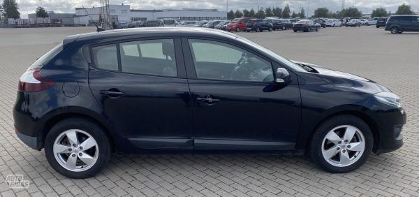 Black Renault Megane 2015 in Marijampole, with an engine capacity of 1.60 L and mileage of 96 thousand km for 4800 €, photo 4 on AUTOMOTO.COM.LV