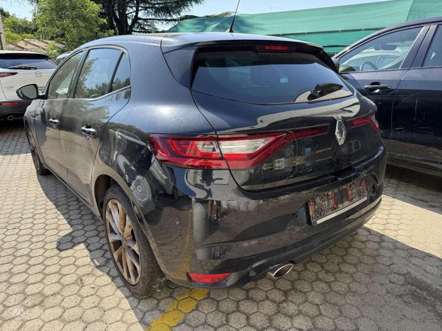 Melns Renault Megane 2016 Šauļi, ar dzinēja tilpumu 1.46 L un nobraukumu 144 tūkst. km par 5700 €, foto 4 vietnē AUTOMOTO.COM.LV