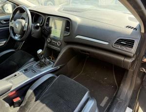 Melns Renault Megane 2016 Šauļi, ar dzinēja tilpumu 1.46 L un nobraukumu 144 tūkst. km par 5700 €, foto 7 vietnē AUTOMOTO.COM.LV