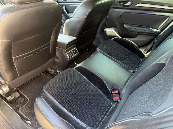 Melns Renault Megane 2016 Šauļi, ar dzinēja tilpumu 1.46 L un nobraukumu 144 tūkst. km par 5700 €, foto 9 vietnē AUTOMOTO.COM.LV