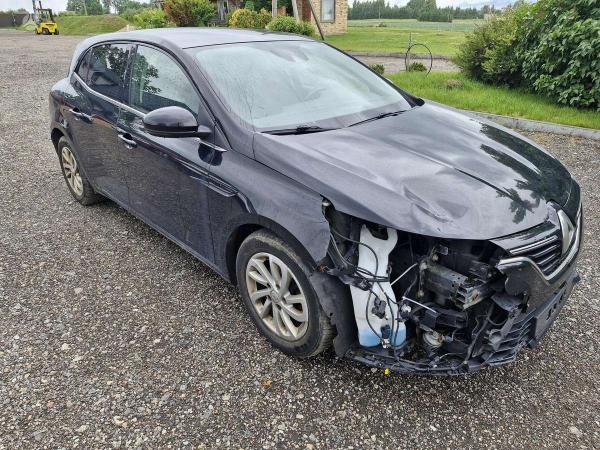 Melns Renault Megane 2016 Marijampole, ar dzinēja tilpumu 1.46 L un nobraukumu 355 tūkst. km par 2999 €, foto 4 vietnē AUTOMOTO.COM.LV