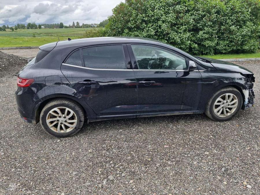Melns Renault Megane 2016 Marijampole, ar dzinēja tilpumu 1.46 L un nobraukumu 355 tūkst. km par 2999 €, foto 6 vietnē AUTOMOTO.COM.LV