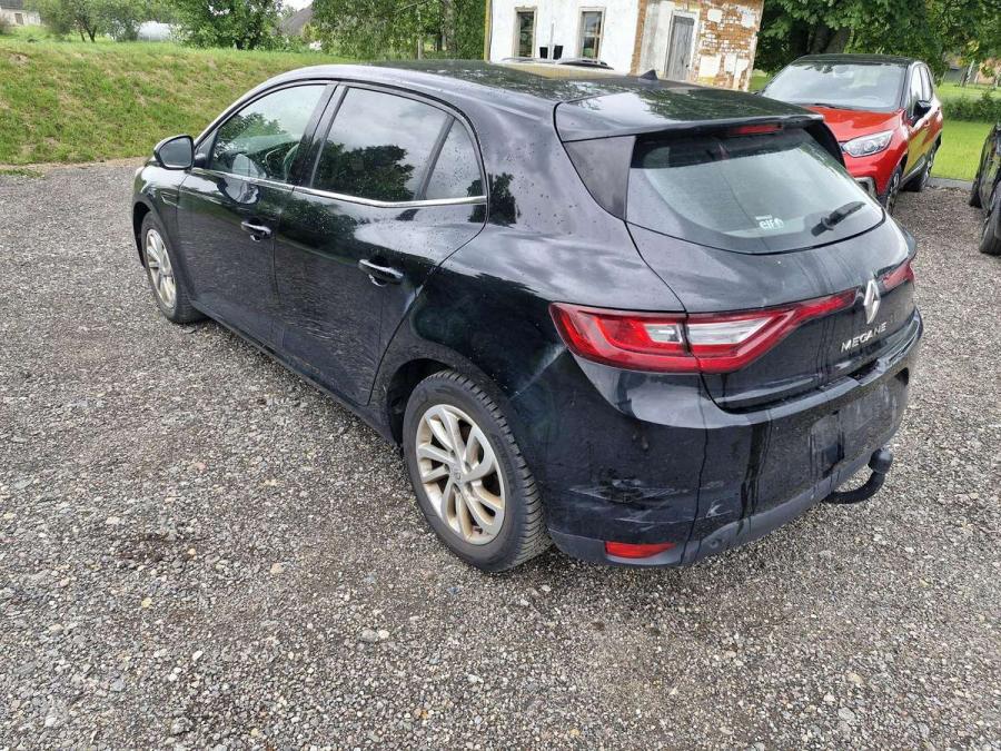 Melns Renault Megane 2016 Marijampole, ar dzinēja tilpumu 1.46 L un nobraukumu 355 tūkst. km par 2999 €, foto 9 vietnē AUTOMOTO.COM.LV