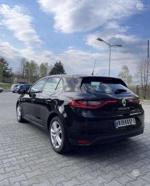 Melns Renault Megane 2017 Viļņa, ar dzinēja tilpumu 1.46 L un nobraukumu 226 tūkst. km par 5500 €, foto 8 vietnē AUTOMOTO.COM.LV