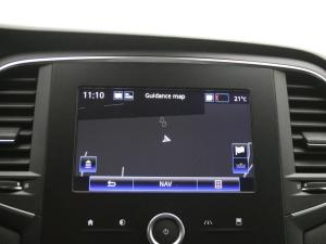 Black Renault Megane 2018 in Vilnius, with an engine capacity of 1.50 L and mileage of 200 thousand km for 9499 €, photo 24 on AUTOMOTO.COM.LV