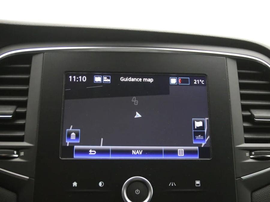 Black Renault Megane 2018 in Vilnius, with an engine capacity of 1.50 L and mileage of 200 thousand km for 9499 €, photo 24 on AUTOMOTO.COM.LV