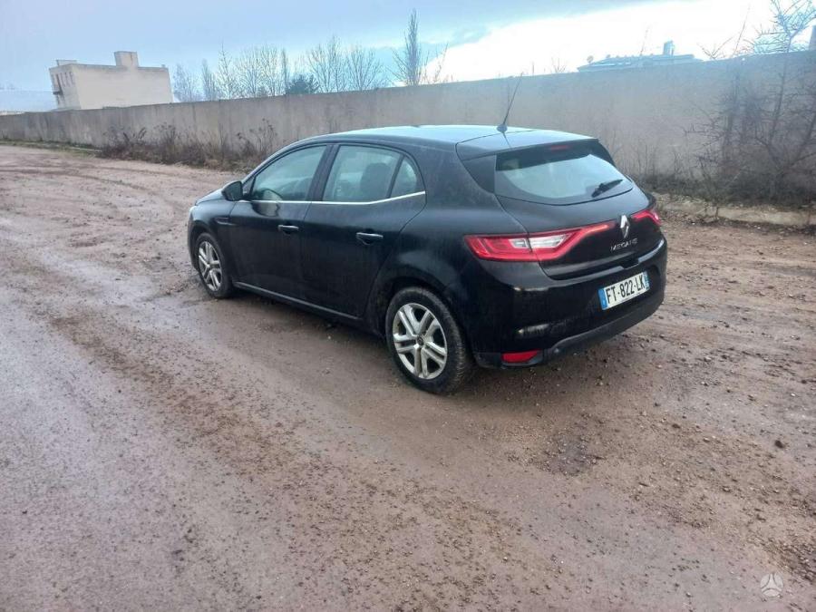 Black Renault Megane 2020 in Taurage, with an engine capacity of 1.46 L and mileage of 209 thousand km for 6200 €, photo 4 on AUTOMOTO.COM.LV