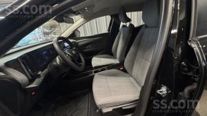 Black Renault Megane 2022 in Riga, with an engine capacity of 1.60 L and mileage of 104 thousand km for 20990 €, photo 16 on AUTOMOTO.COM.LV