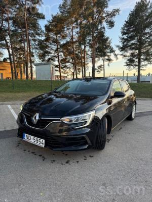 Melns Renault Megane 2022 Rīga, ar dzinēja tilpumu 1.30 L un nobraukumu 129 tūkst. km par 9995 €, foto  vietnē AUTOMOTO.COM.LV