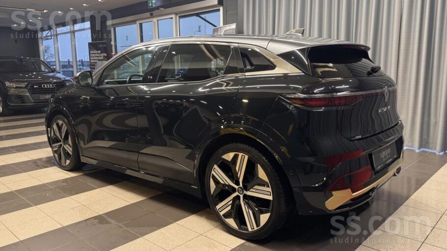 Melns Renault Megane 2022 Rīga, ar dzinēja tilpumu 1.50 L un nobraukumu 66 tūkst. km par 23990 €, foto 8 vietnē AUTOMOTO.COM.LV
