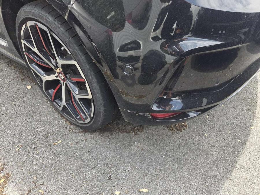 Melns Renault Megane 2023 Tauragė, ar dzinēja tilpumu 1.80 L un nobraukumu 44 tūkst. km par 38000 €, foto 8 vietnē AUTOMOTO.COM.LV