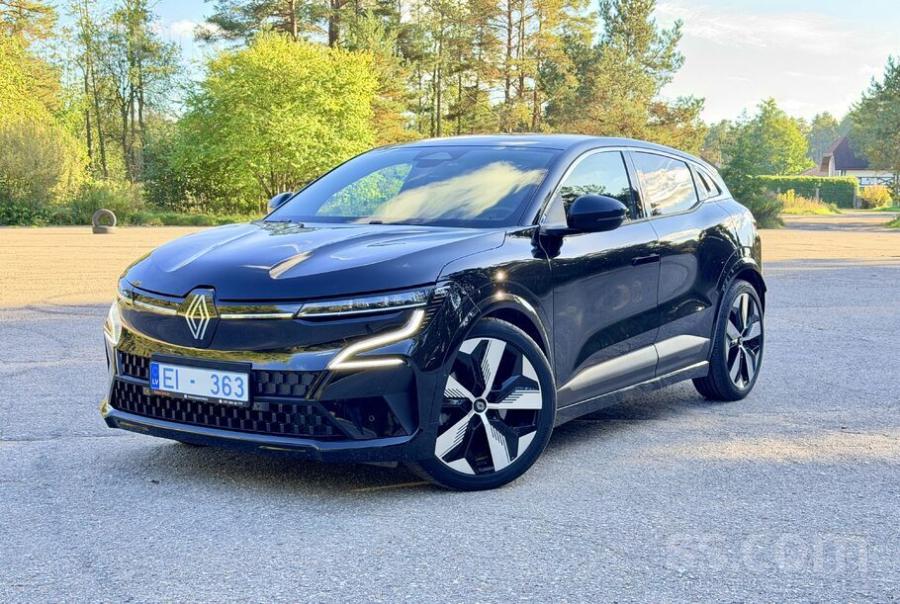 Melns Renault Megane 2023 Jūrmala, ar dzinēja tilpumu 1.20 L un nobraukumu 31 tūkst. km par 23900 €, foto 1 vietnē AUTOMOTO.COM.LV