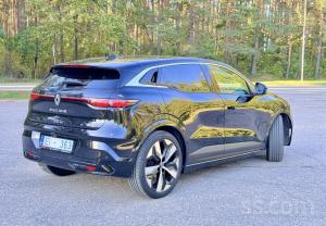 Melns Renault Megane 2023 Jūrmala, ar dzinēja tilpumu 1.20 L un nobraukumu 31 tūkst. km par 23900 €, foto 5 vietnē AUTOMOTO.COM.LV
