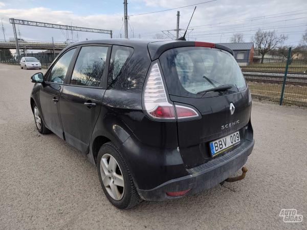 Melns Renault Megane 2012 Šauļi, ar dzinēja tilpumu 1.50 L un nobraukumu 391 tūkst. km par 2350 €, foto 6 vietnē AUTOMOTO.COM.LV