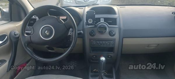 Melns Renault Megane 2009 Tallina, ar dzinēja tilpumu 1.60 L un nobraukumu 194 tūkst. km par 1700 €, foto 5 vietnē AUTOMOTO.COM.LV