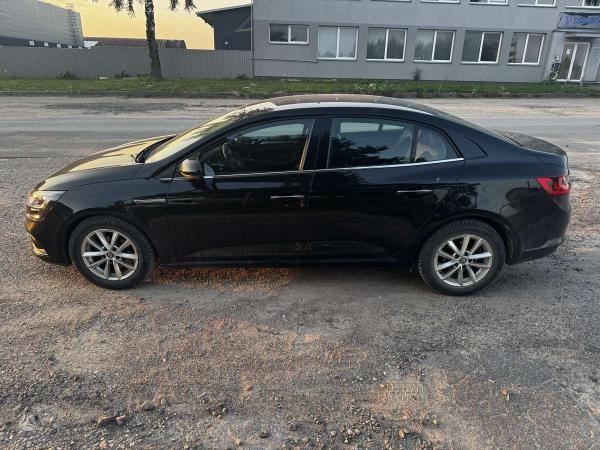 Black Renault Megane 2017 in Vilnius, with an engine capacity of 1.60 L and mileage of 130 thousand km for 6500 €, photo 2 on AUTOMOTO.COM.LV