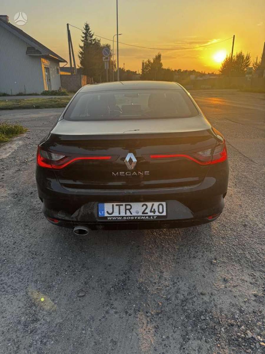 Melns Renault Megane 2017 Viļņa, ar dzinēja tilpumu 1.60 L un nobraukumu 130 tūkst. km par 6500 €, foto 6 vietnē AUTOMOTO.COM.LV